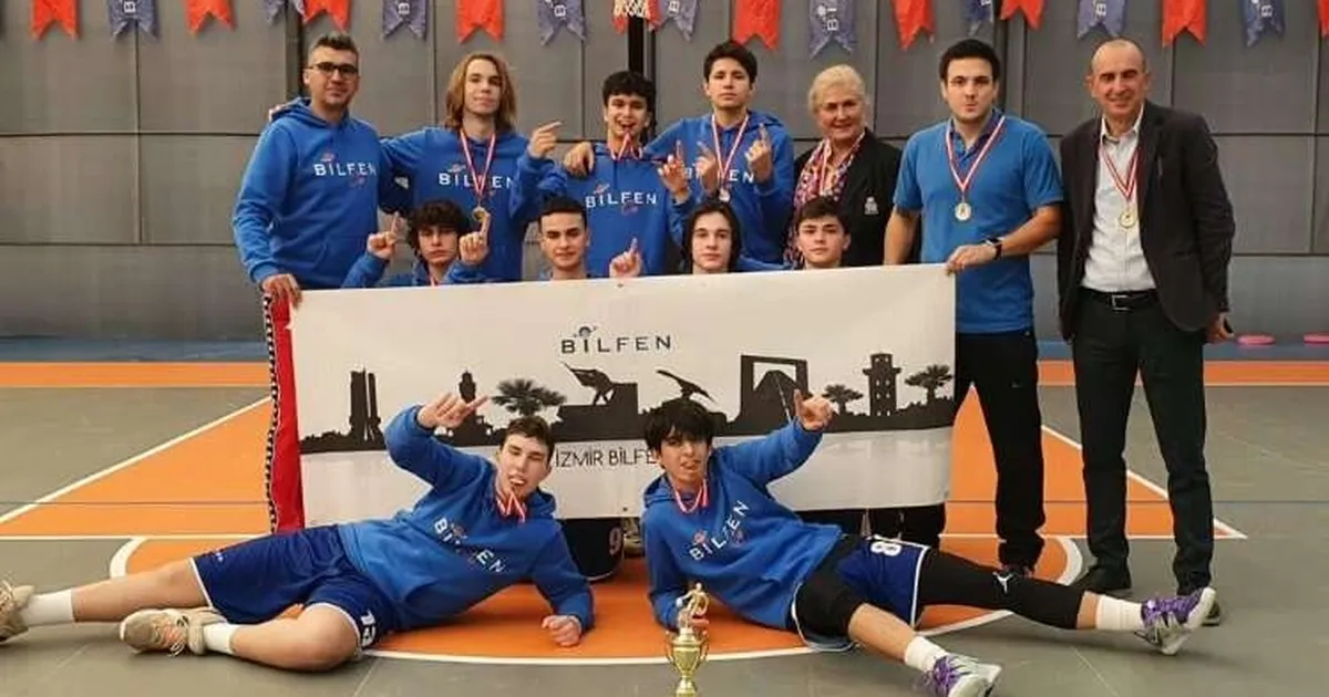 BİLFEN CUP 2022'de şampiyonlar belli oldu - GENÇ FM